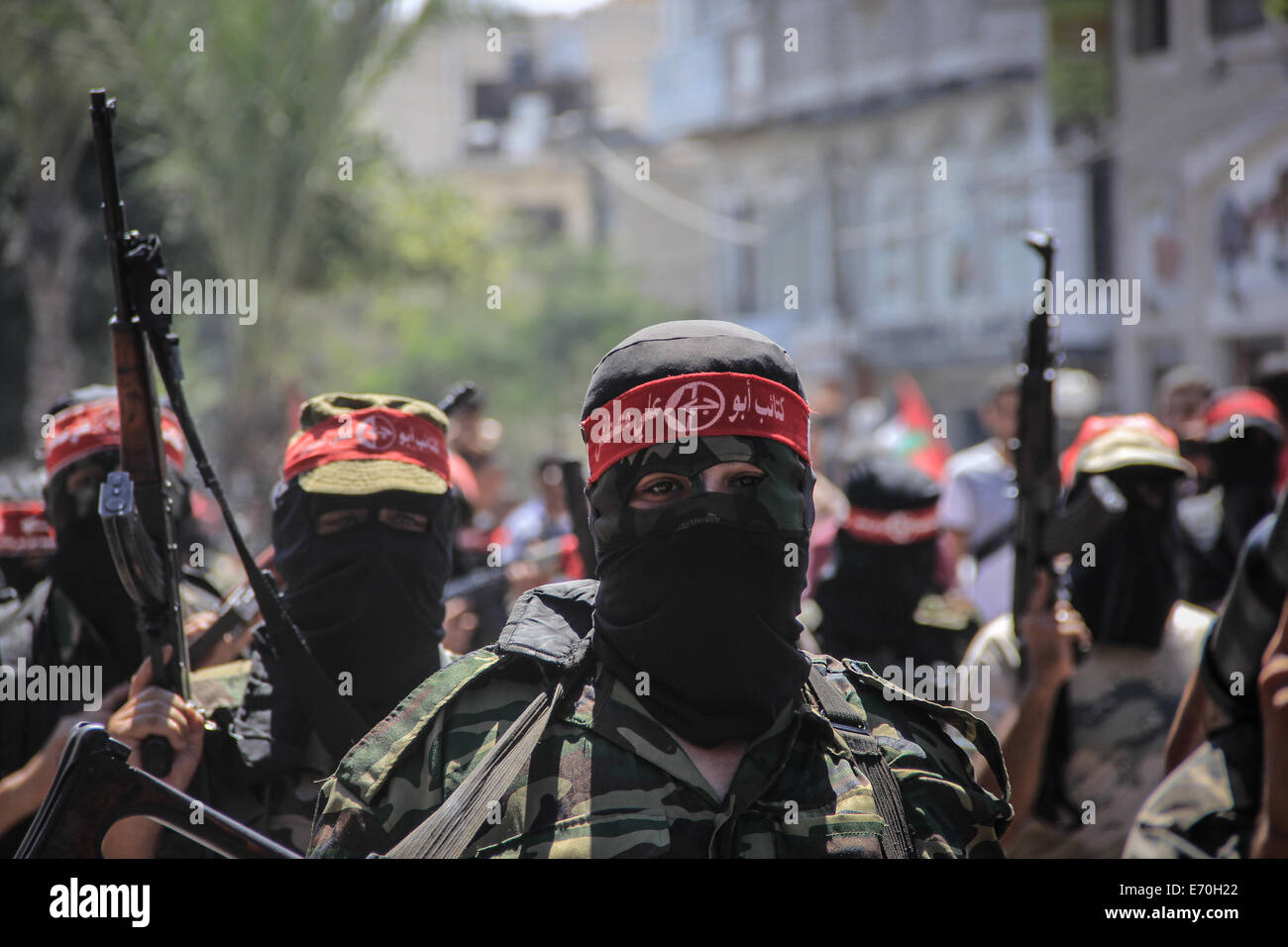 Gaza. 2. Sep, 2014. Stehen Sie überdachte Kämpfer von der Volksfront ...