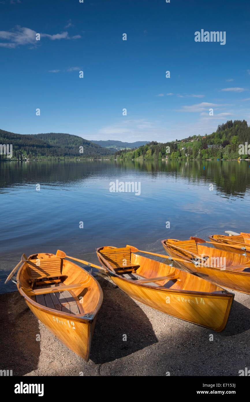 Boote auf titisee -Fotos und -Bildmaterial in hoher Auflösung – Alamy