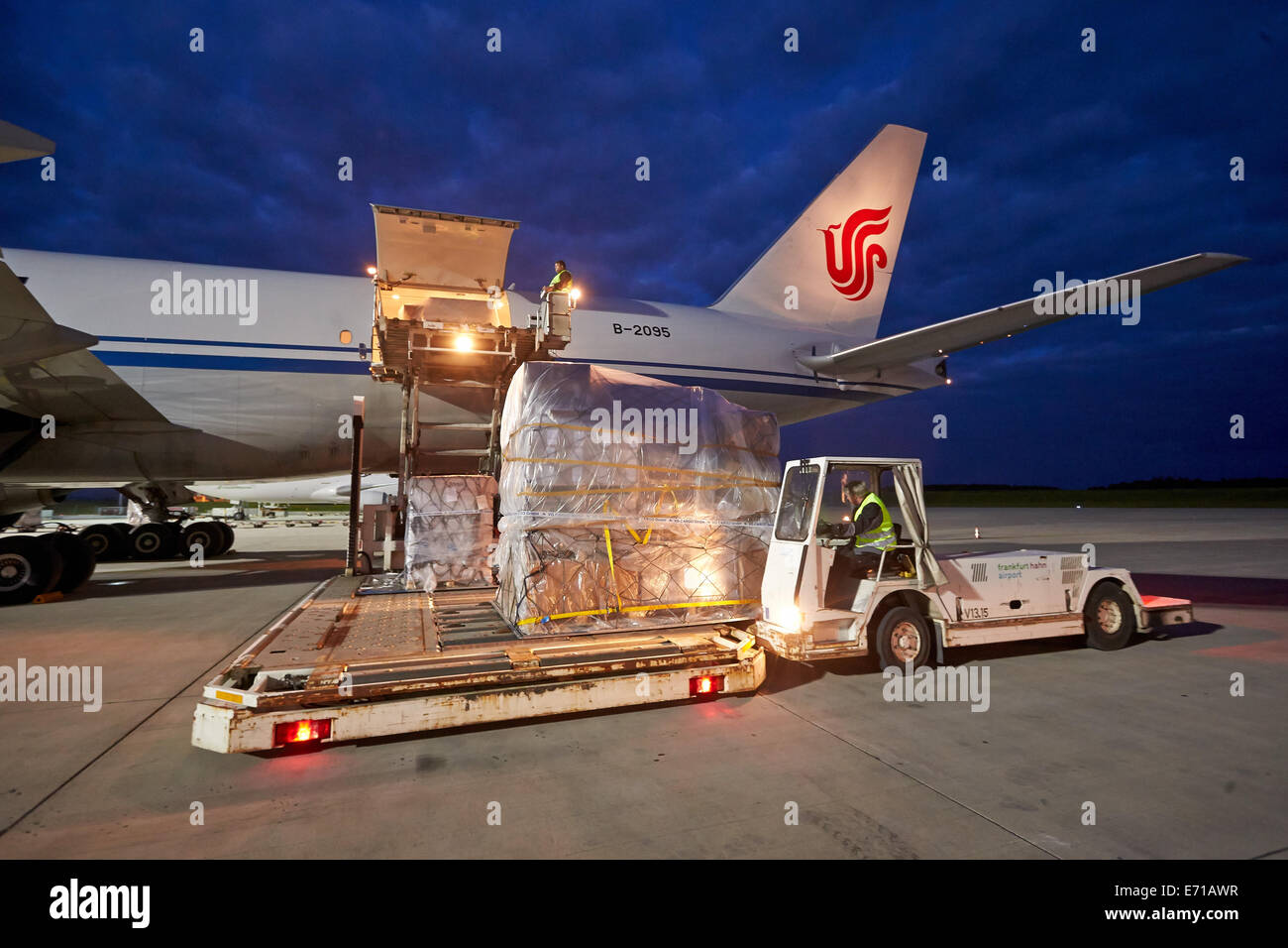 Boeing 777 cargo -Fotos und -Bildmaterial in hoher Auflösung – Alamy
