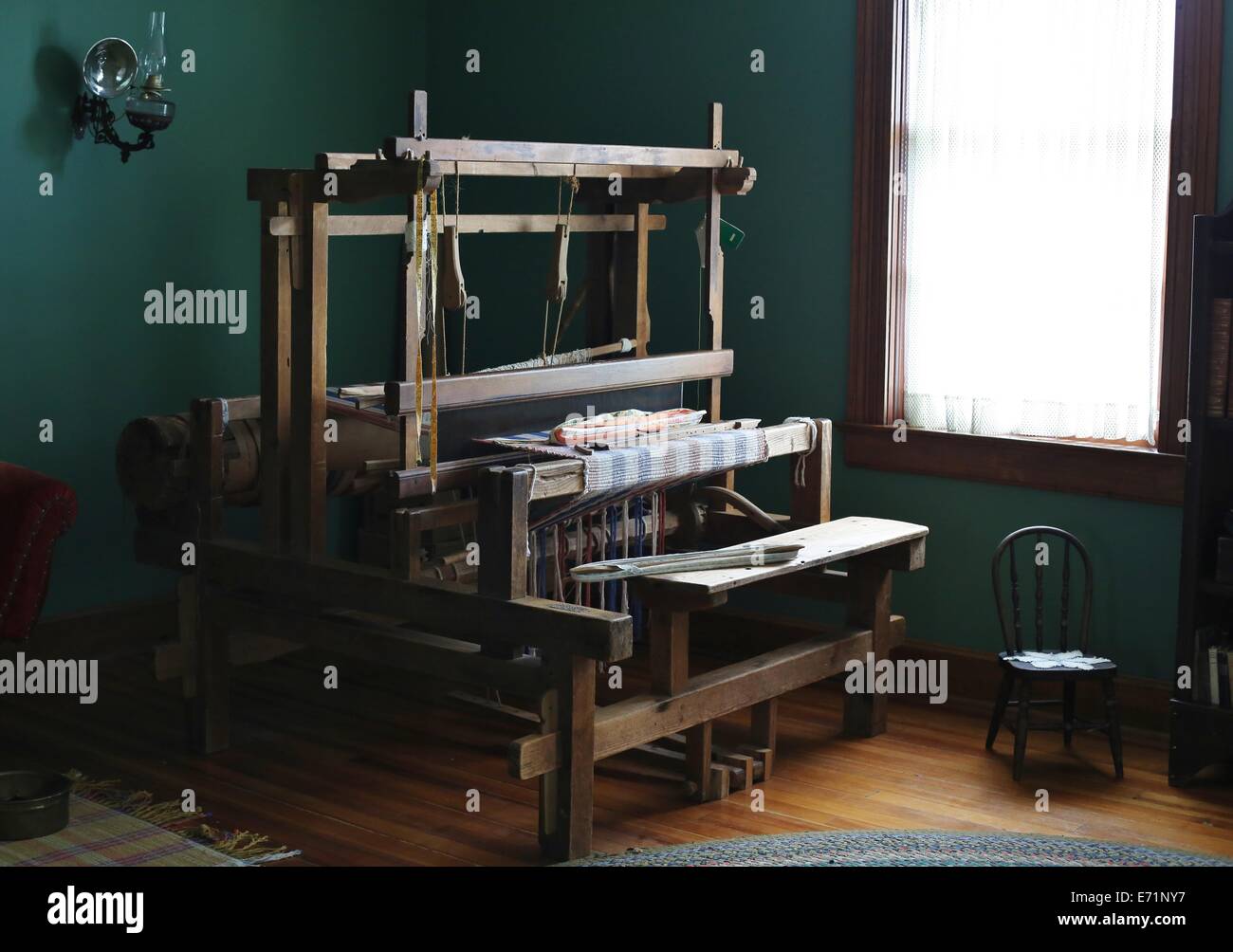 Antiker Holzwebstuhl Stockfotos und -bilder Kaufen - Alamy