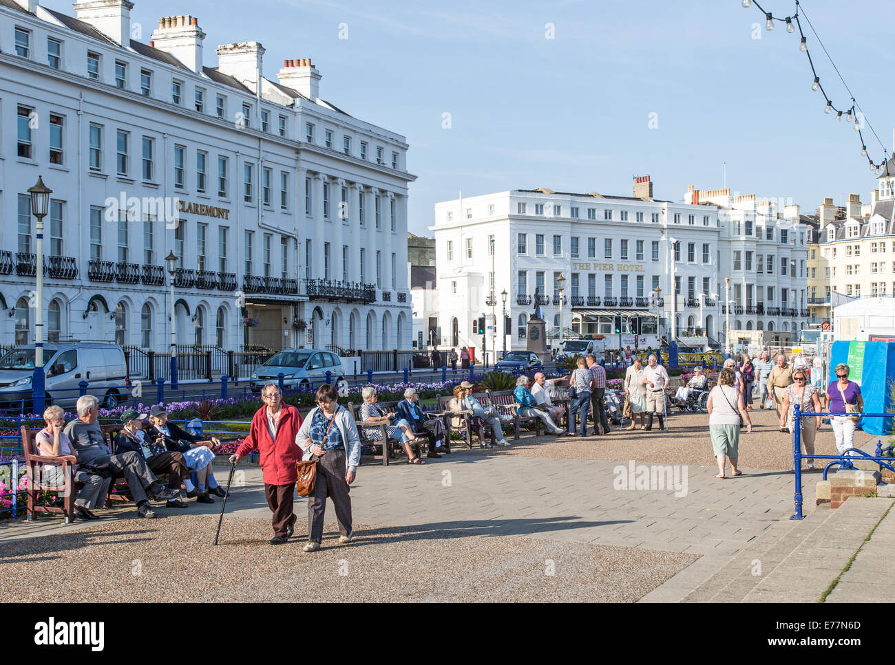 Alte rentner rentner menschen -Fotos und -Bildmaterial in hoher ...