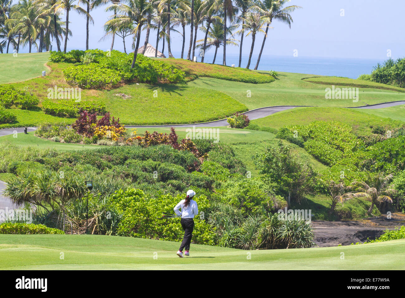 Golf feld -Fotos und -Bildmaterial in hoher Auflösung – Alamy