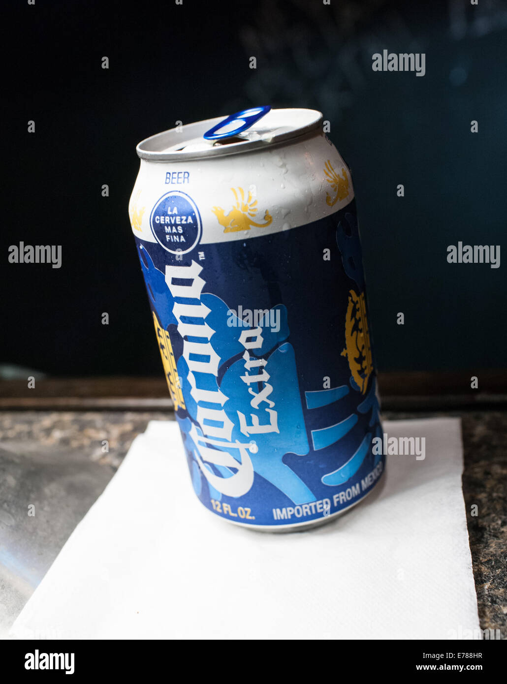 Corona beer -Fotos und -Bildmaterial in hoher Auflösung – Alamy