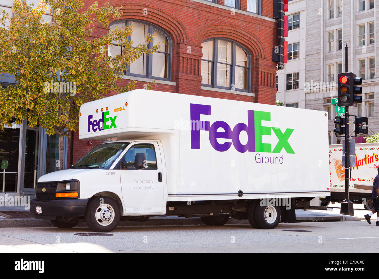 Fedex truck usa -Fotos und -Bildmaterial in hoher Auflösung – Alamy