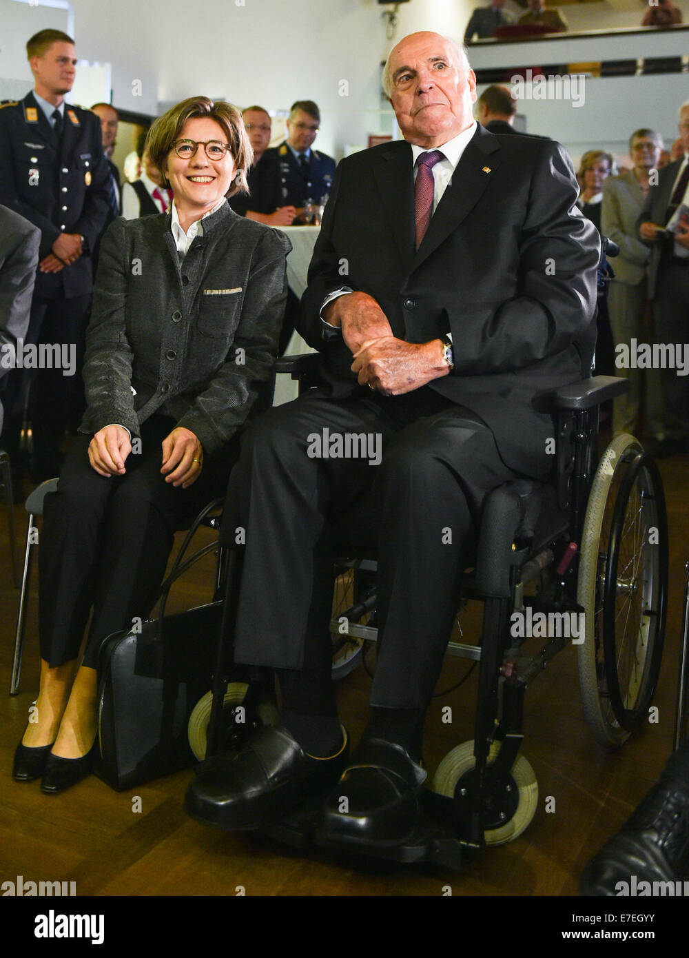 Waldsee, Deutschland. 15. Sep, 2014. Ex-Kanzler Helmut Kohl und seine ...