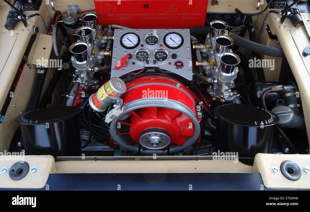 Der Porsche Motor 911 Oldtimer Stockfotografie - Alamy