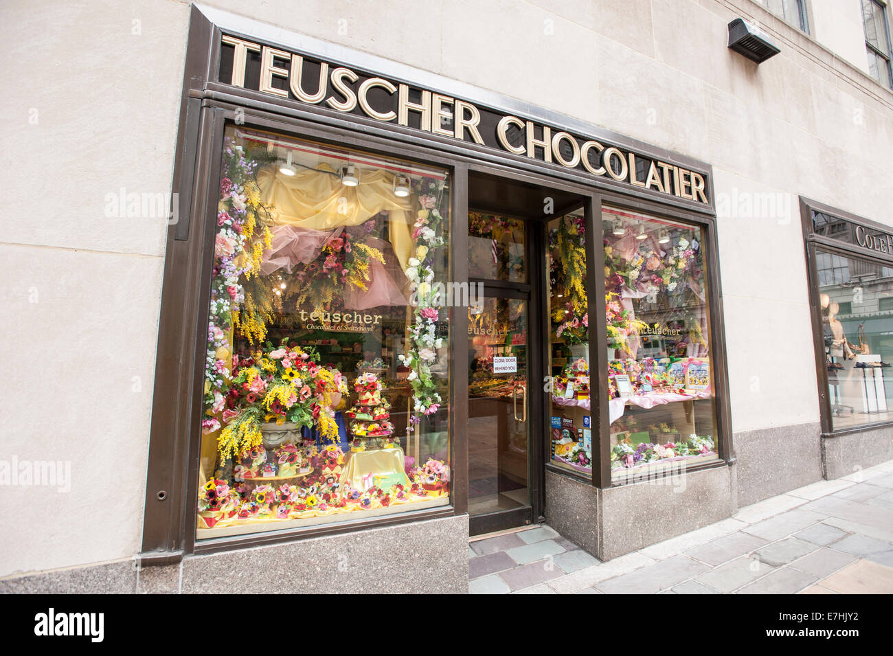 Teuscher chocolatier Stockfotos und -bilder Kaufen - Alamy