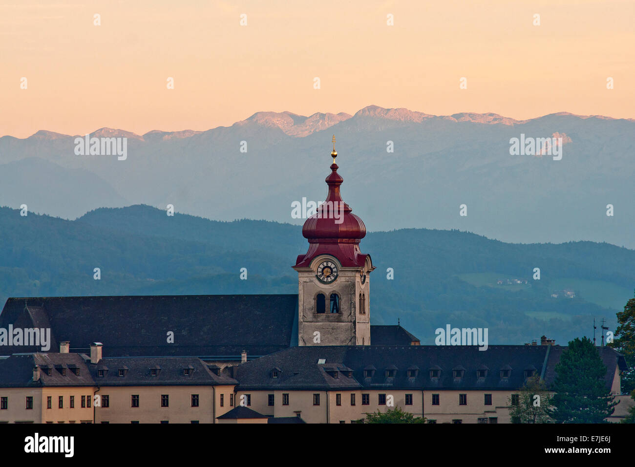 Nonnberg salzburg -Fotos und -Bildmaterial in hoher Auflösung – Alamy
