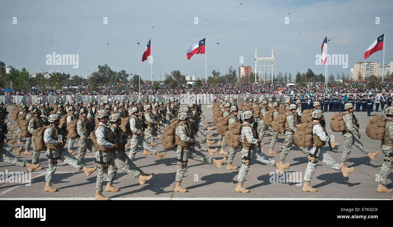 Soldiers In Military Parade Santiago Stockfotos und -bilder Kaufen - Alamy