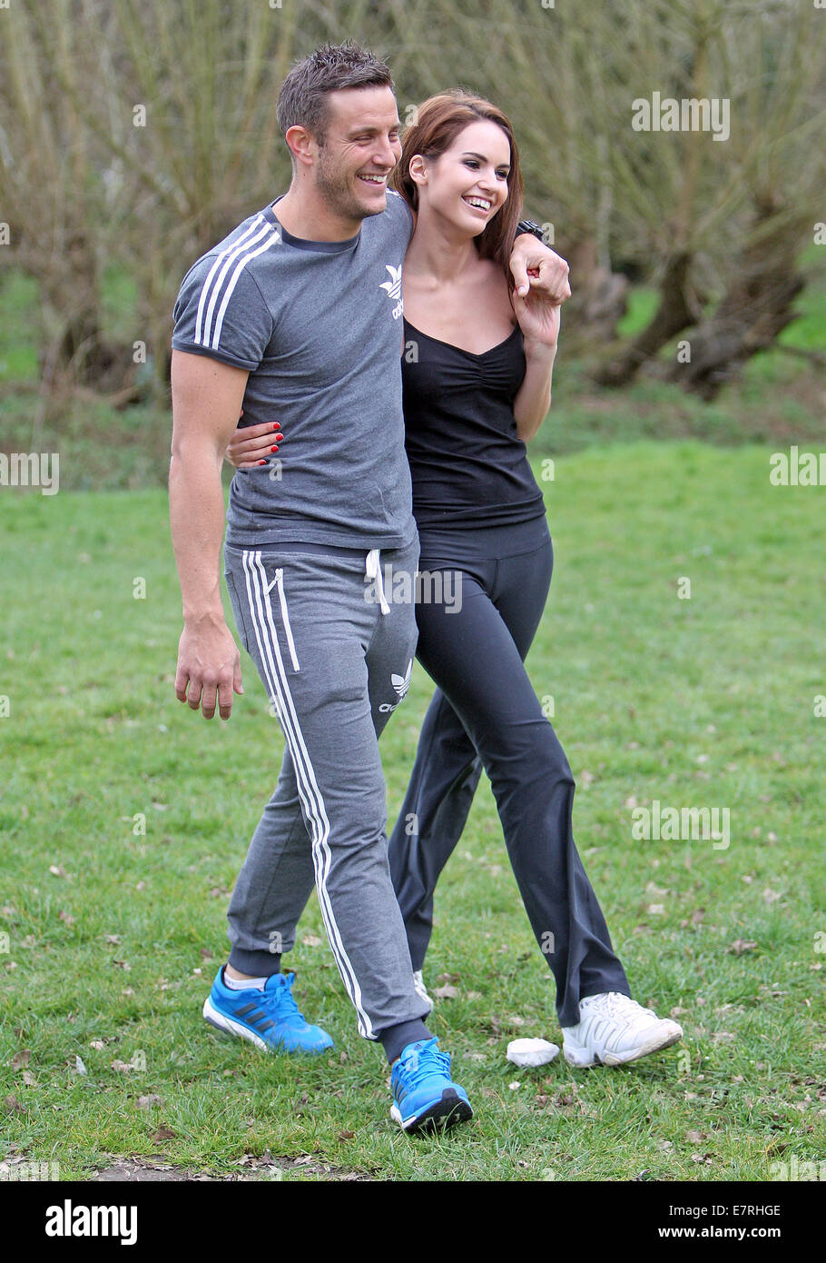 GEISSENS star Elliott Wright arbeiten mit neuer Freundin Danielle Zarb ...