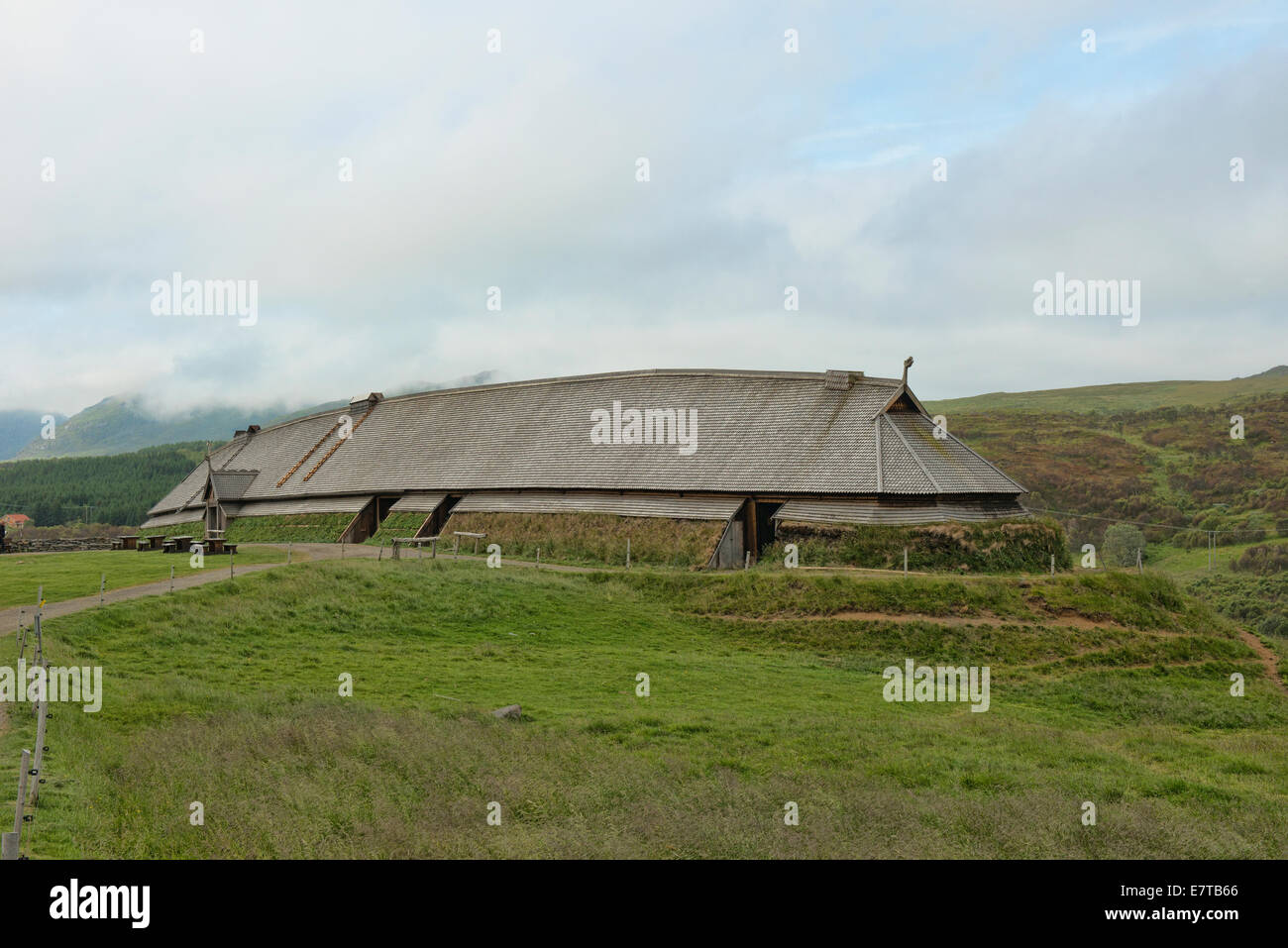 Wikinger langes haus -Fotos und -Bildmaterial in hoher Auflösung – Alamy