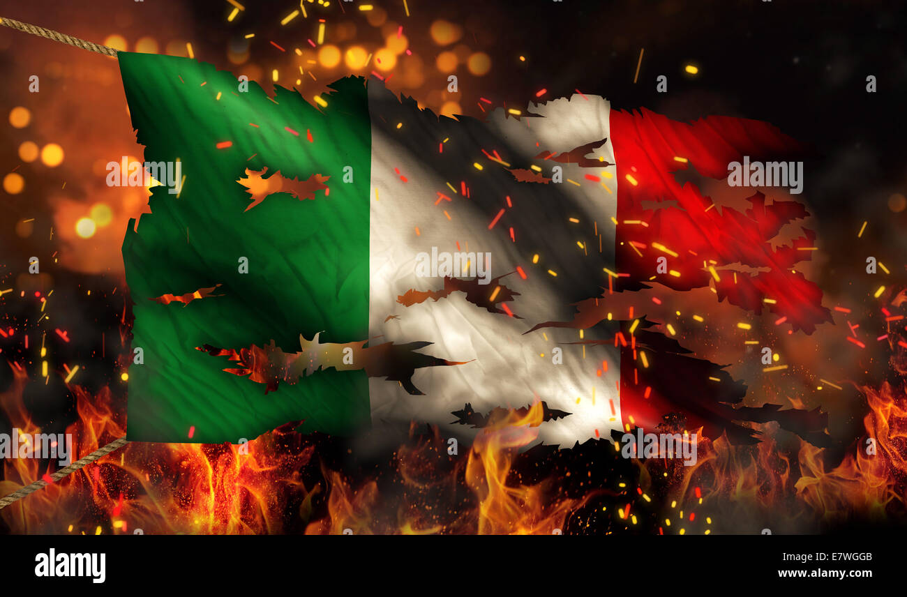 Italien, die brennenden Feuer Flagge Krieg Konflikt Night 3D ... Italien, die brennenden Feuer Flagge Krieg Konflikt Night 3D ...
