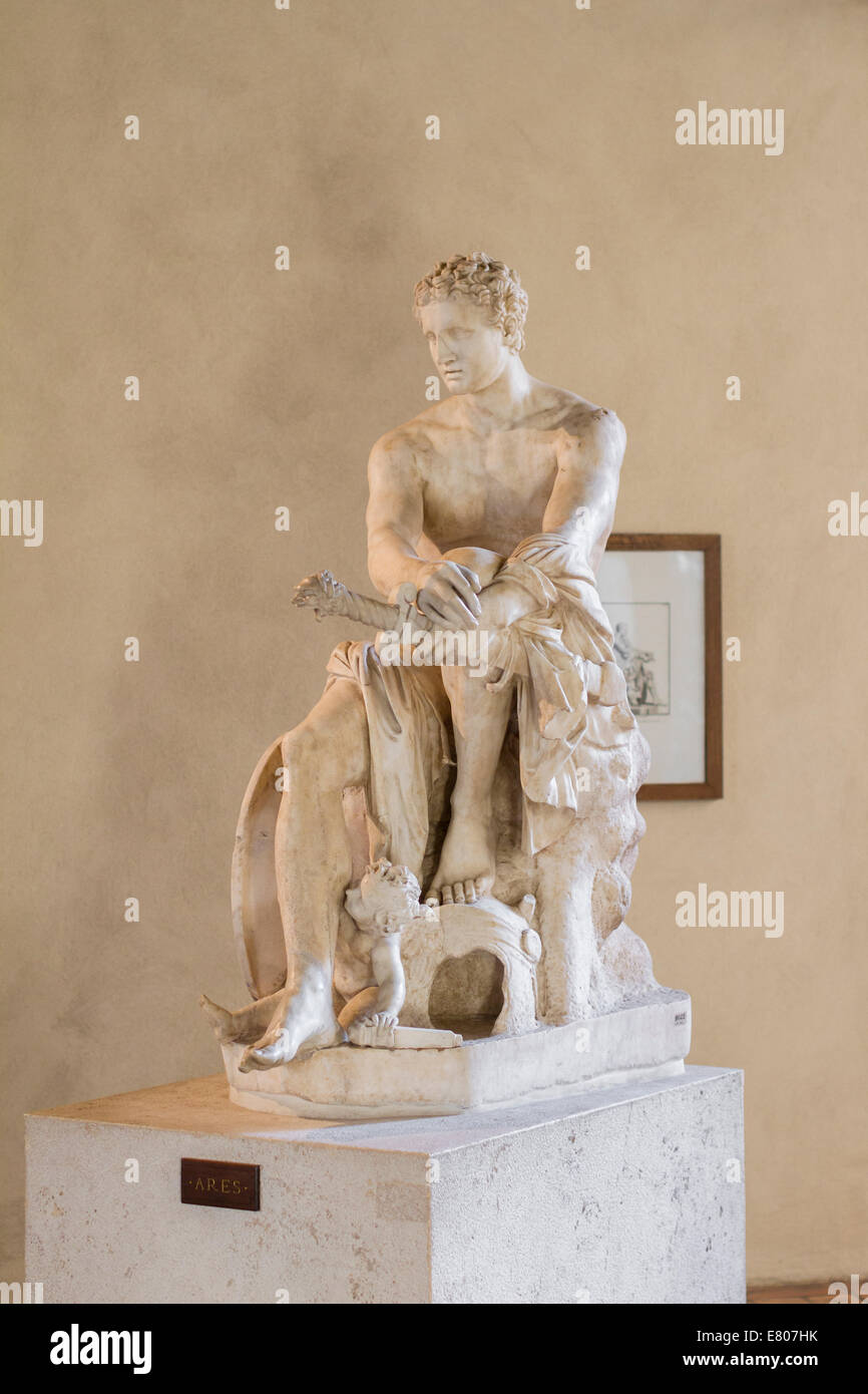 Statue ares -Fotos und -Bildmaterial in hoher Auflösung – Alamy