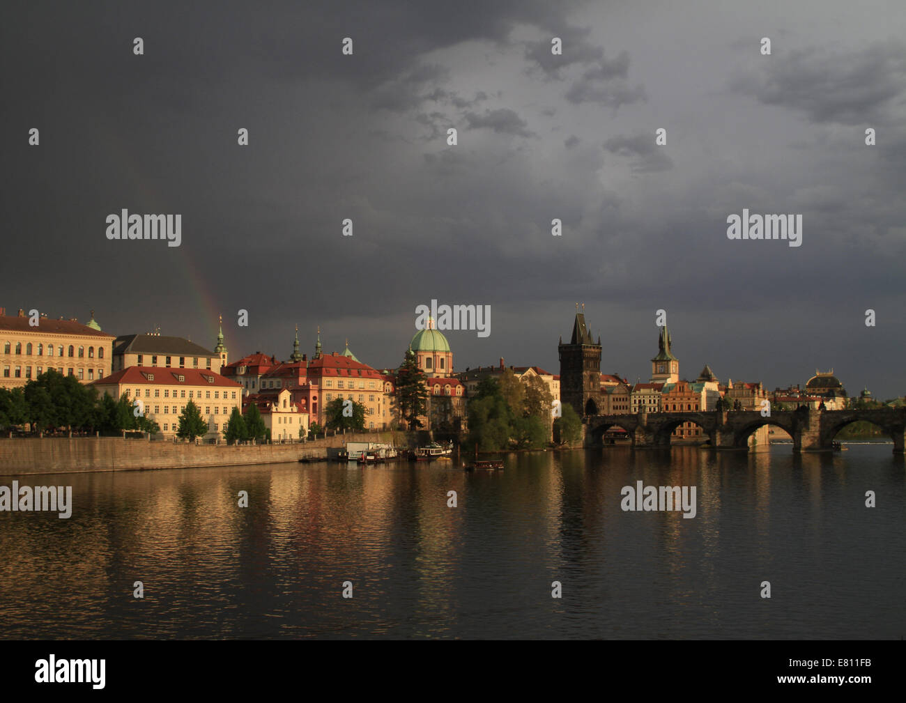 Prag hochwasser -Fotos und -Bildmaterial in hoher Auflösung – Alamy
