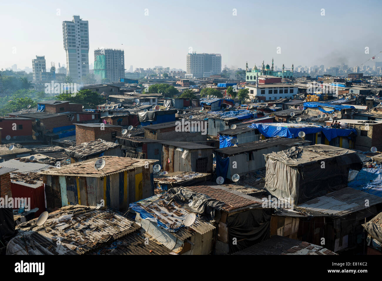 Dharavi slum mumbai -Fotos und -Bildmaterial in hoher Auflösung – Alamy