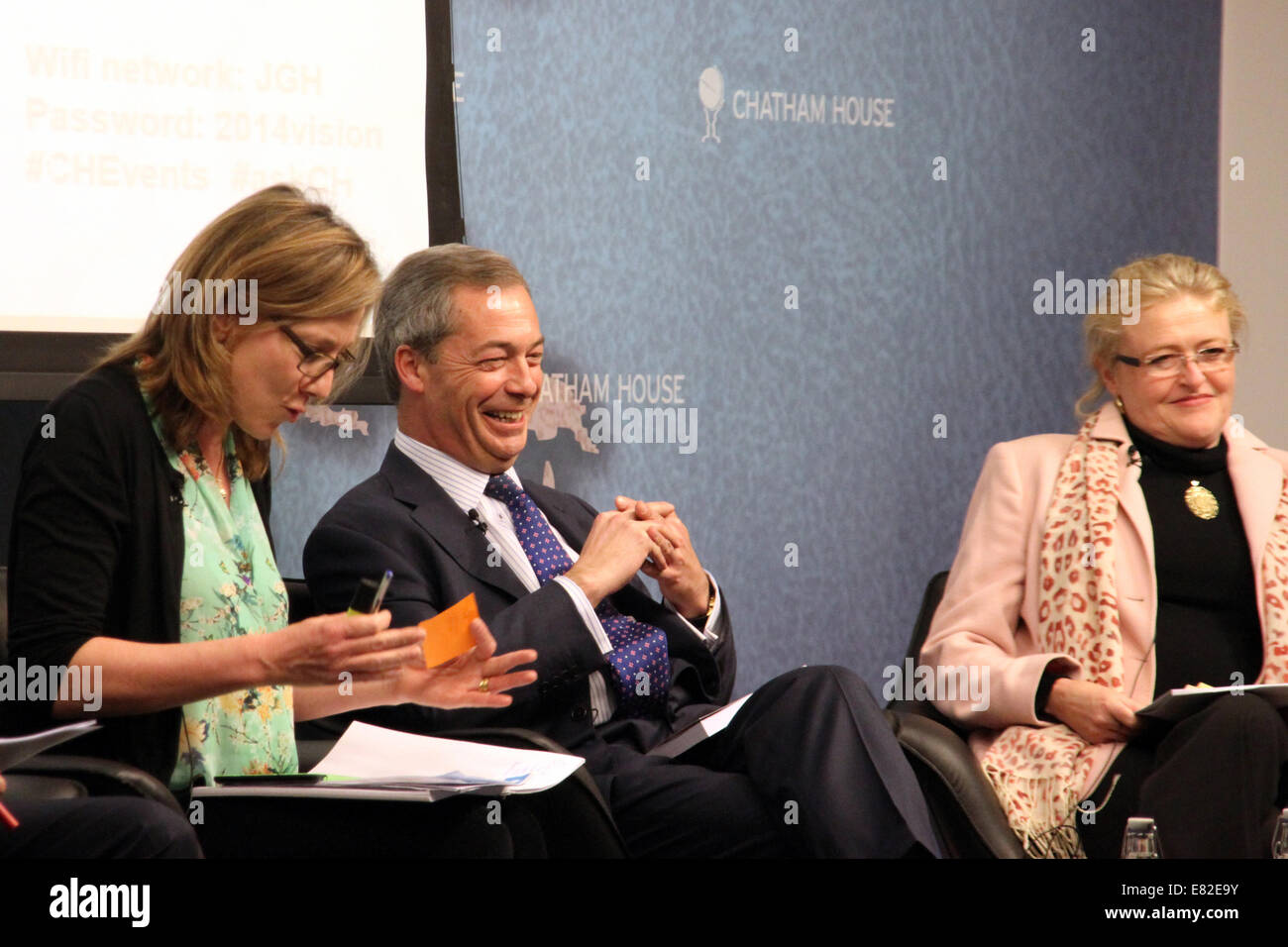 Nigel farage auftritt bei chatham house -Fotos und -Bildmaterial in ...