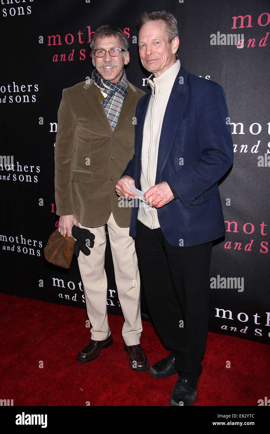 Premiere für das Broadway-Stück "Mütter und Söhne" Golden Theatre ...