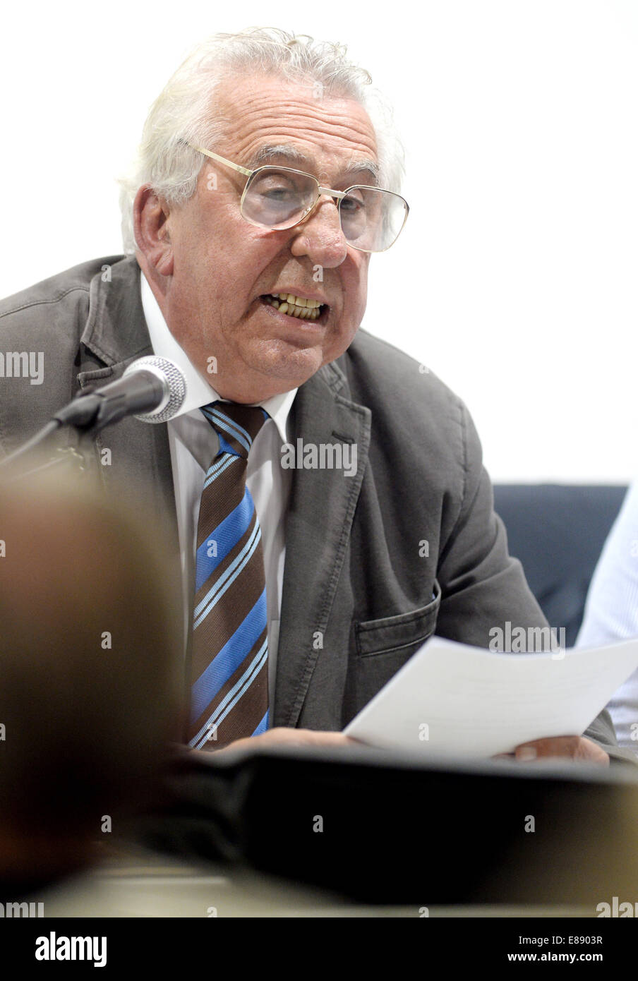 Ehemalige SED-Politiker Egon Krenz in einer Lesung über Herbst 1989 in ... Ehemalige SED-Politiker Egon Krenz in einer Lesung über Herbst 1989 in ...