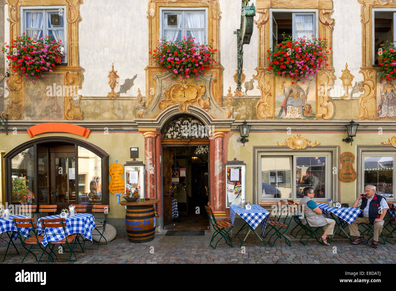 Lüftlmalerei an der Fassade der Gasthof Alpenrose, Obermarkt ...