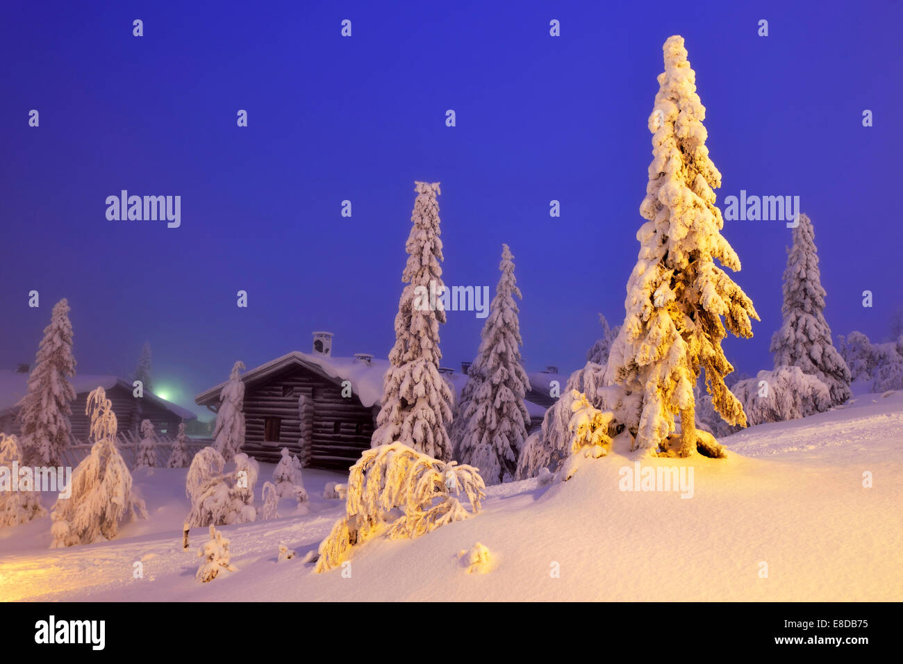 Blockhaus in finnland -Fotos und -Bildmaterial in hoher Auflösung – Alamy