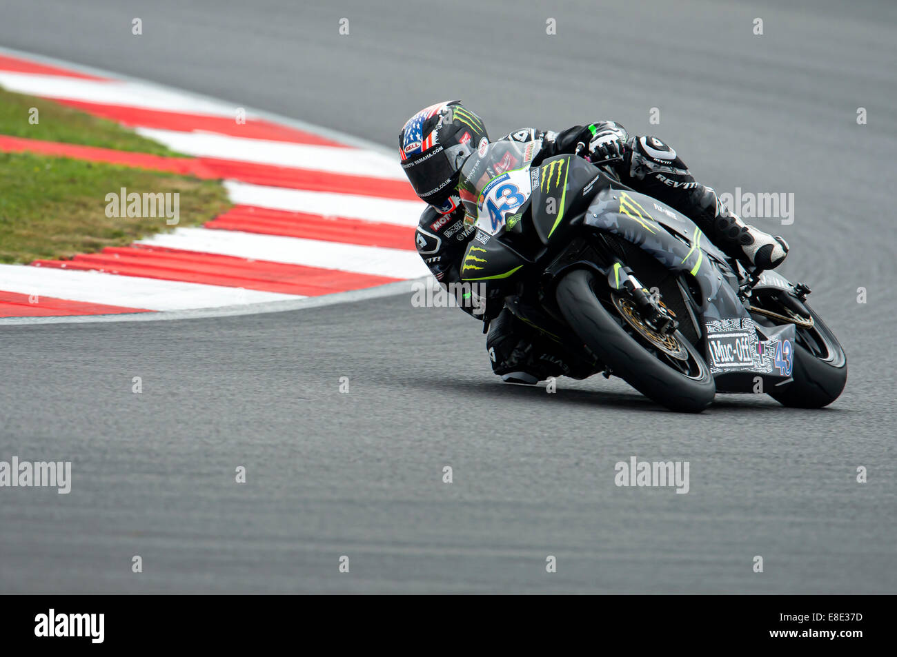 Yamaha r6 bike -Fotos und -Bildmaterial in hoher Auflösung – Alamy