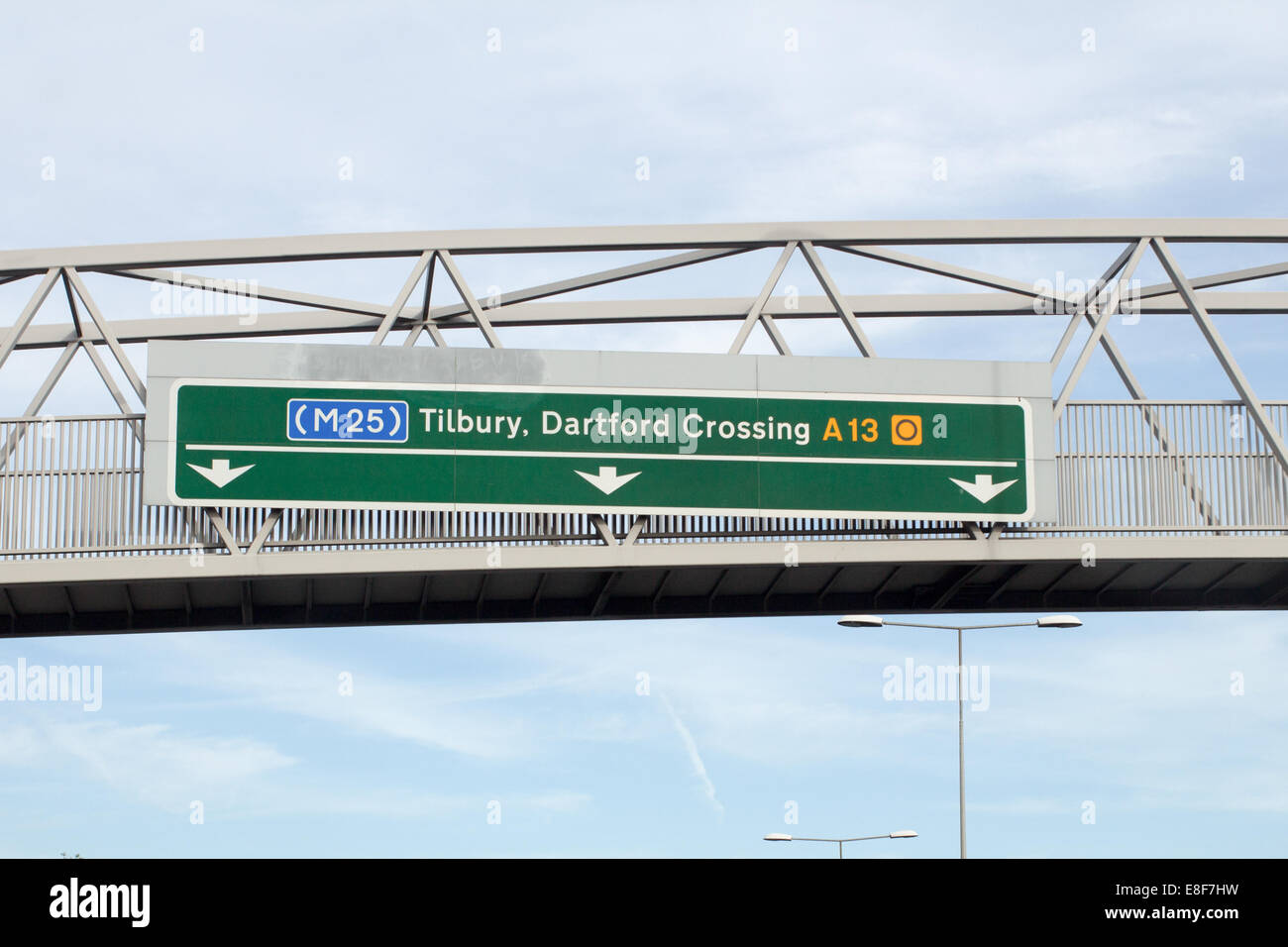 M25 a13 -Fotos und -Bildmaterial in hoher Auflösung – Alamy