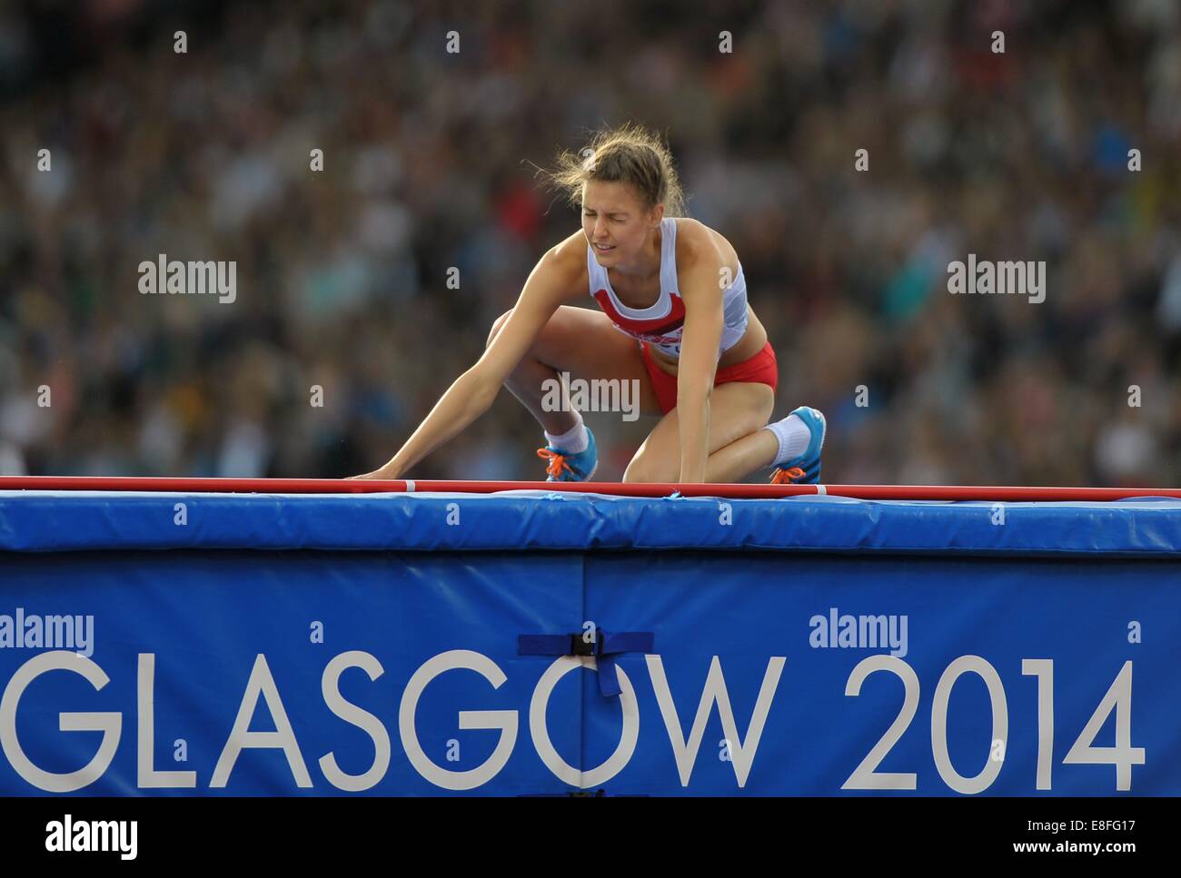 Hochsprung der frauen -Fotos und -Bildmaterial in hoher Auflösung – Alamy