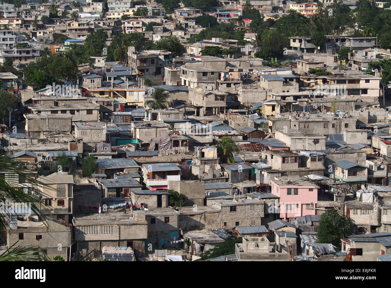 Haiti port au prince slum -Fotos und -Bildmaterial in hoher Auflösung ...