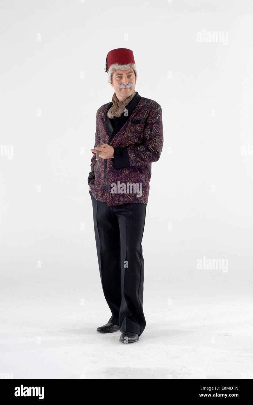 Victorian pipe smoking -Fotos und -Bildmaterial in hoher Auflösung – Alamy