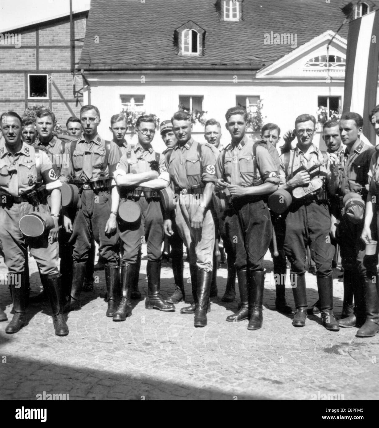 Eine Sturmabteilung Stockfotos und -bilder Kaufen - Alamy