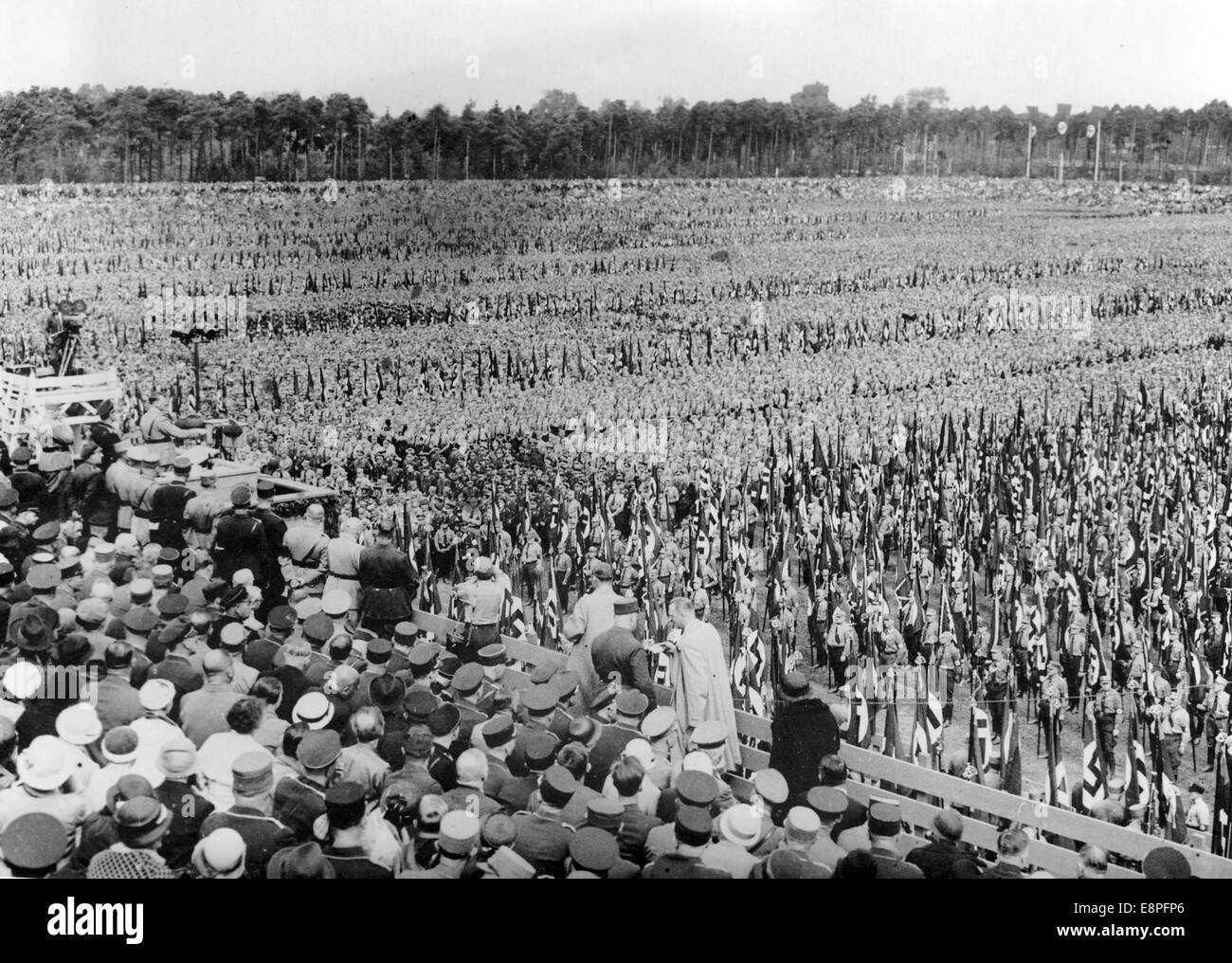 Nürnberg-Rallye-1933 in Nürnberg - Appell an die Amtsträger der NSDAP ...