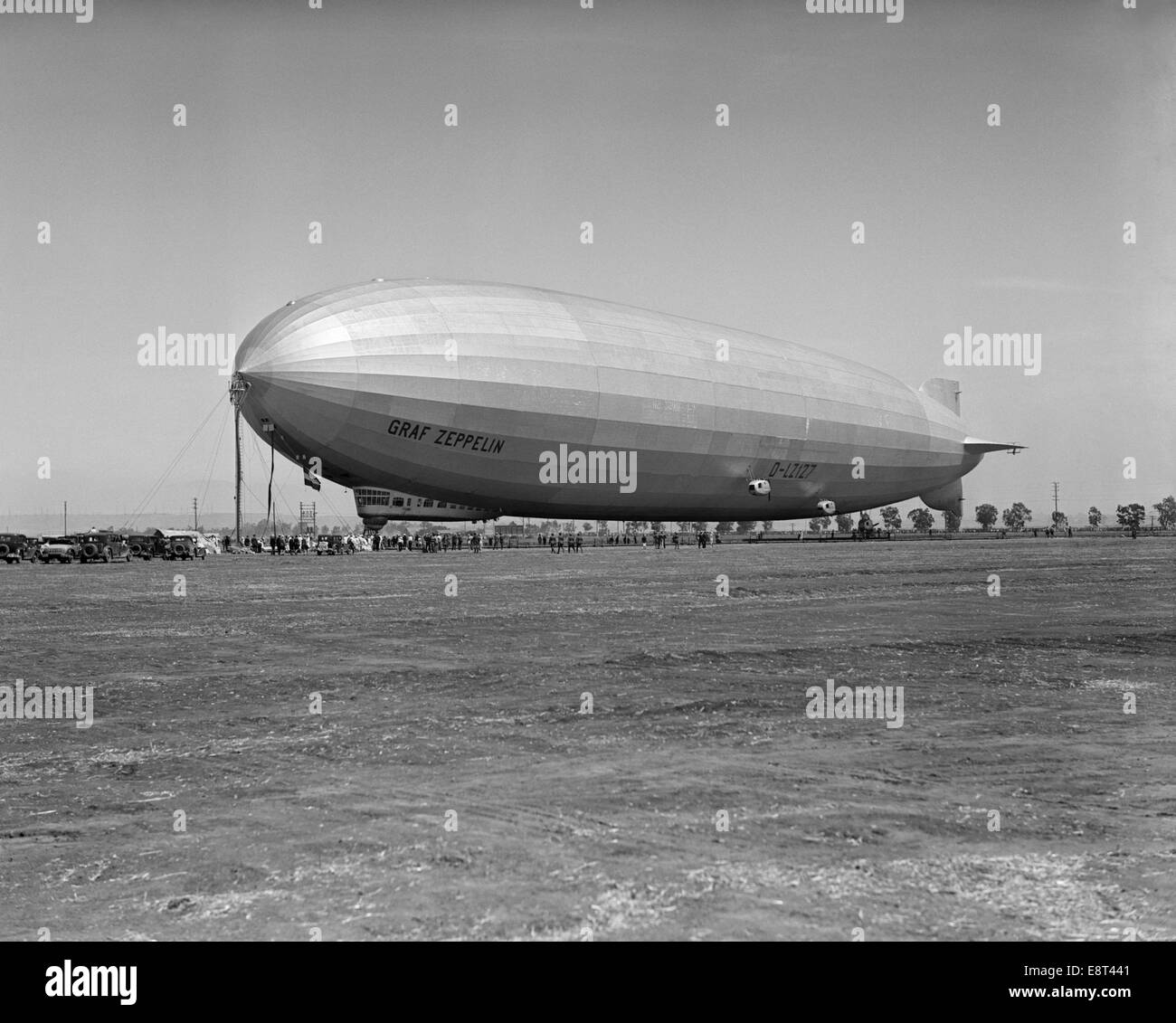 Airship 'graf zeppelin' -Fotos und -Bildmaterial in hoher Auflösung – Alamy