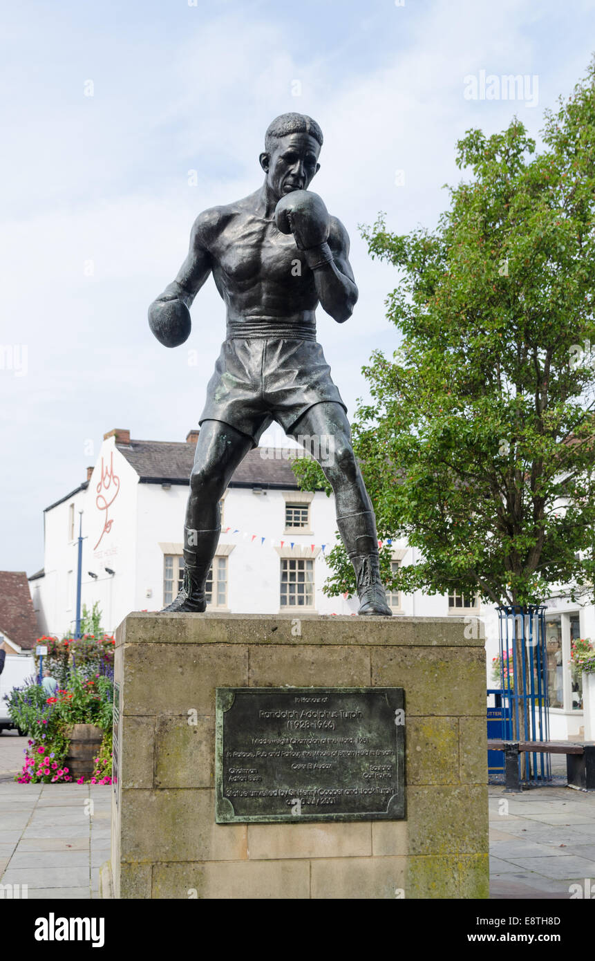 Statue von randolph turpin -Fotos und -Bildmaterial in hoher Auflösung ...