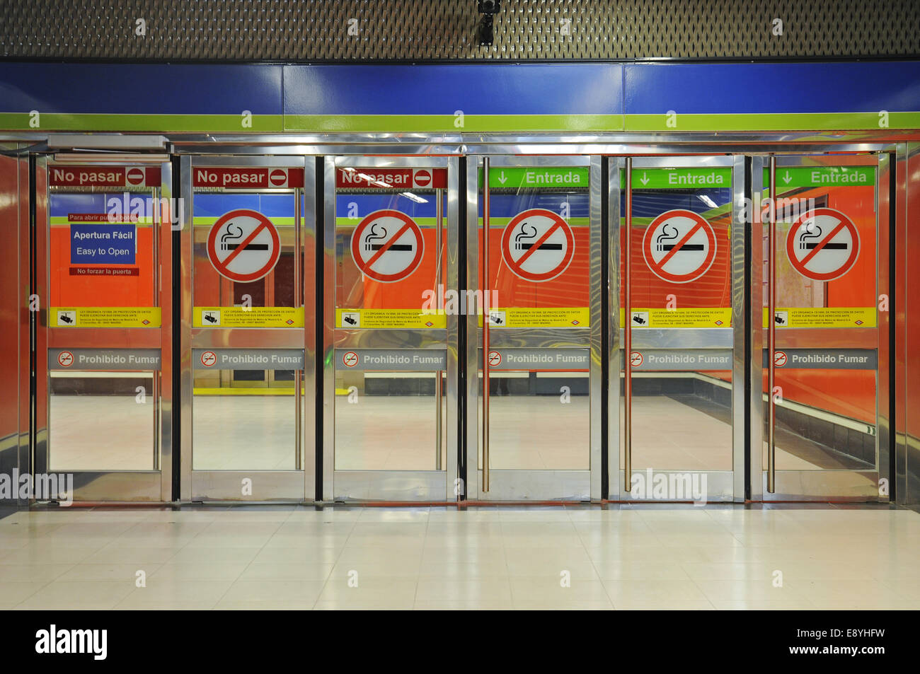 Barrierefreier eingang -Fotos und -Bildmaterial in hoher Auflösung – Alamy