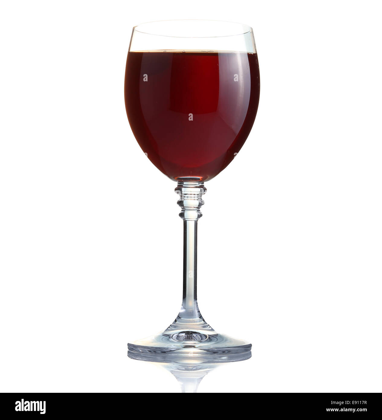 Wein glastisch Ausgeschnittene Stockfotos und -bilder - Alamy