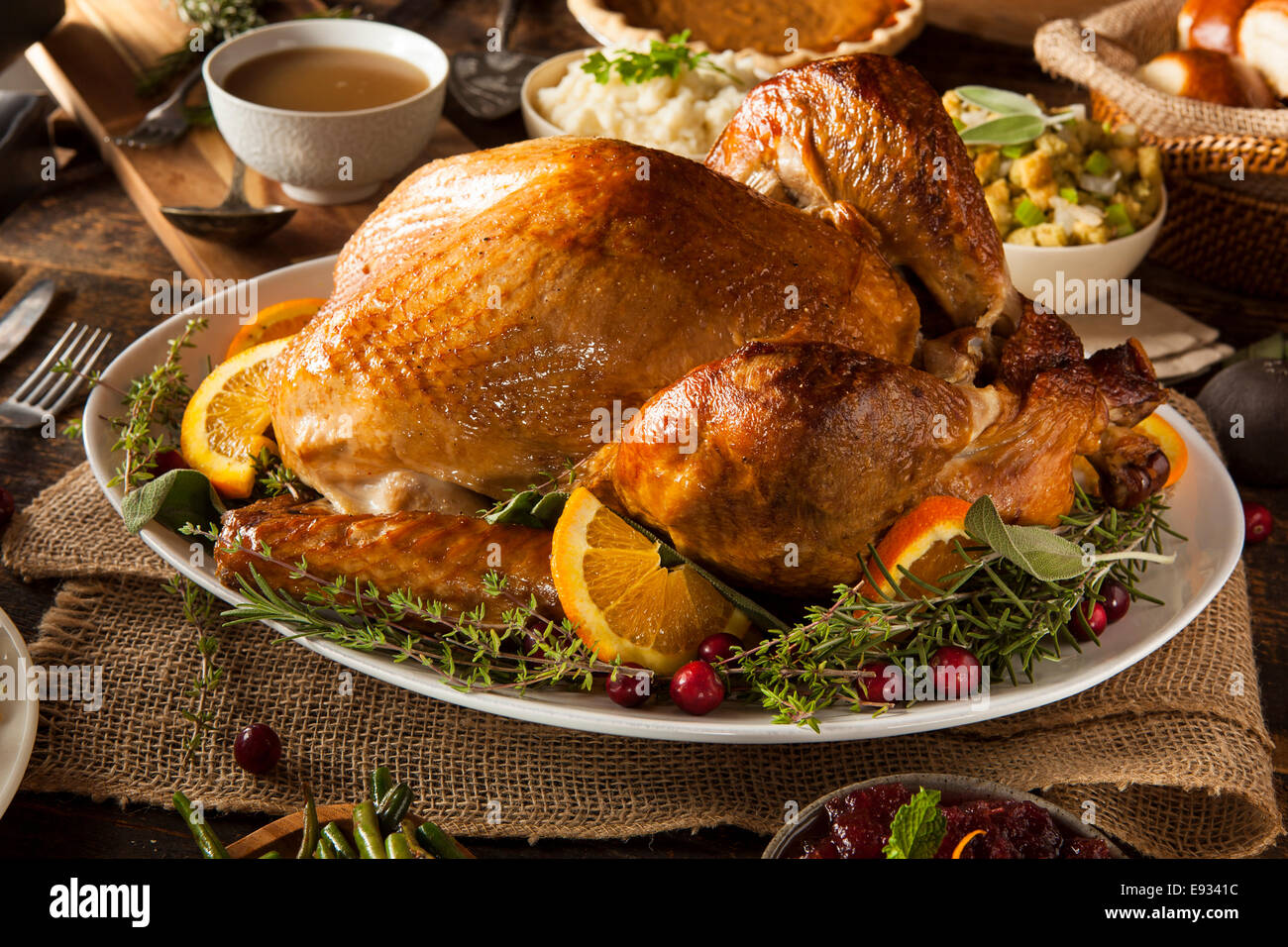 Thanksgiving feast -Fotos und -Bildmaterial in hoher Auflösung – Alamy