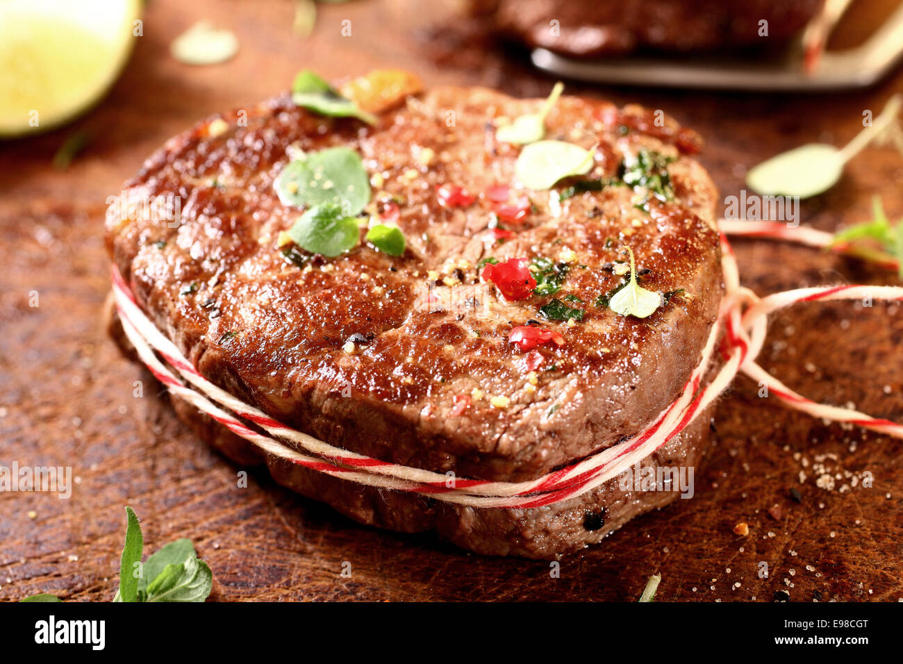 Lendensteak saftiges steak -Fotos und -Bildmaterial in hoher Auflösung ...