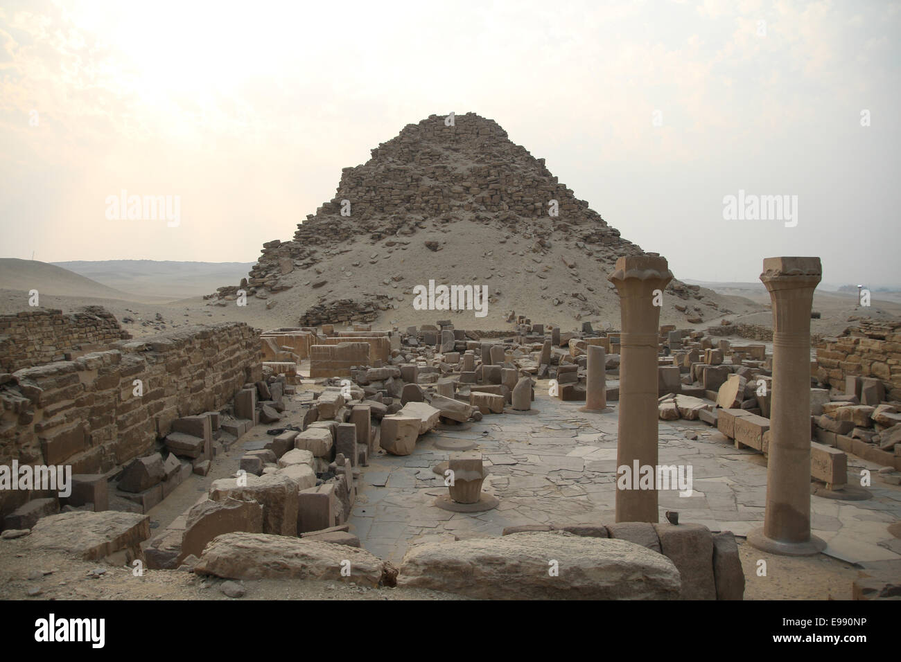 Nekropole abusir -Fotos und -Bildmaterial in hoher Auflösung – Alamy