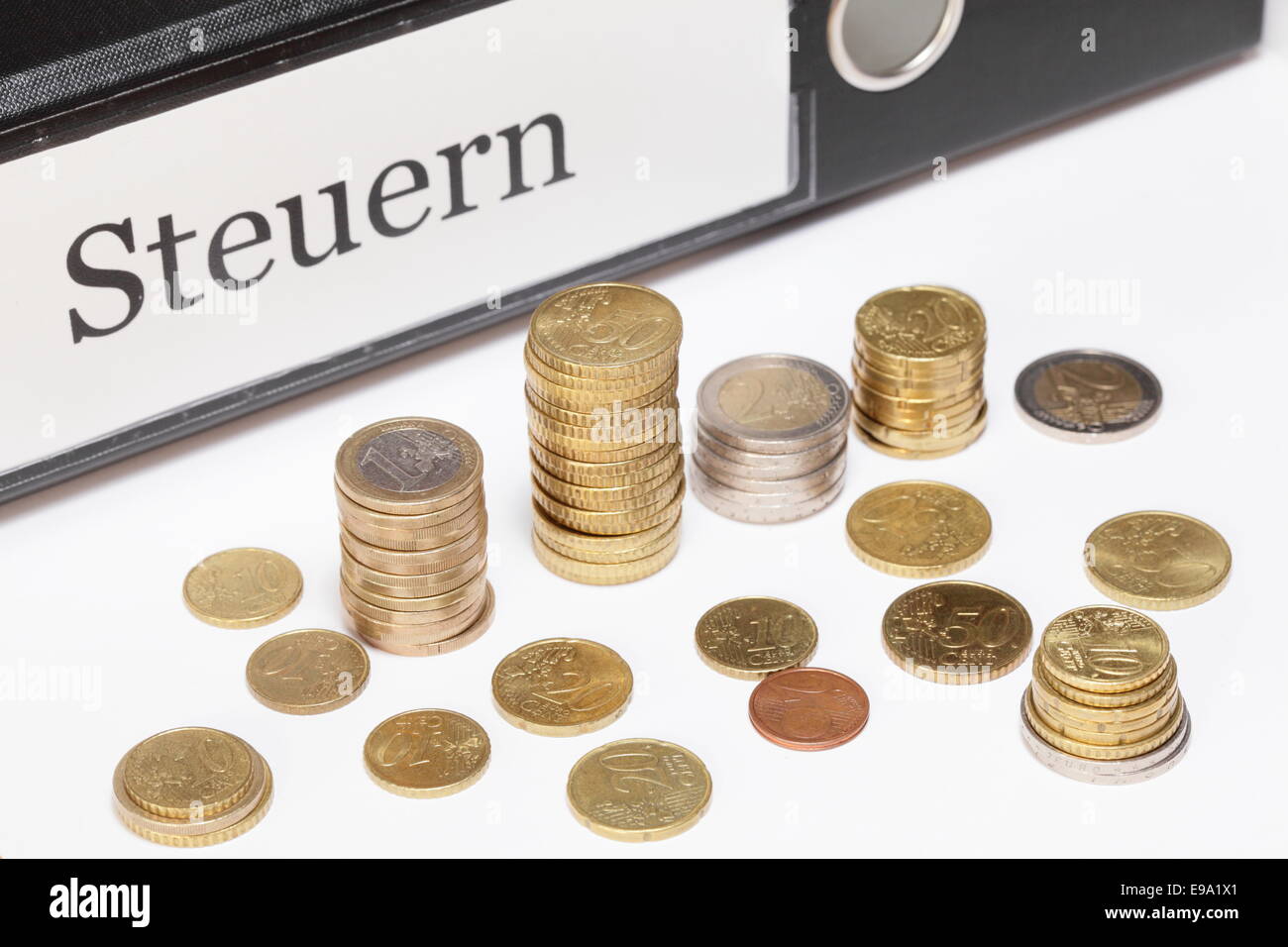 Steuern symbol -Fotos und -Bildmaterial in hoher Auflösung – Alamy