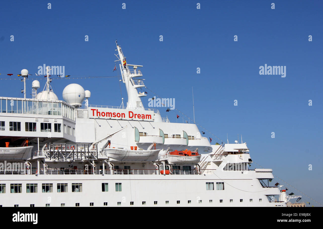 Thomson Cruises Kreuzfahrtschiff "Thomson Dream" im Hafen von Palma De ...