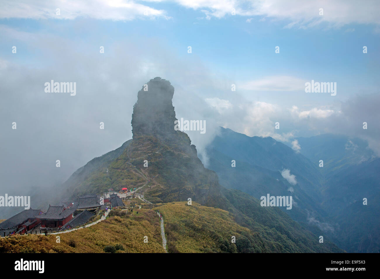 Mount fanjing -Fotos und -Bildmaterial in hoher Auflösung – Alamy