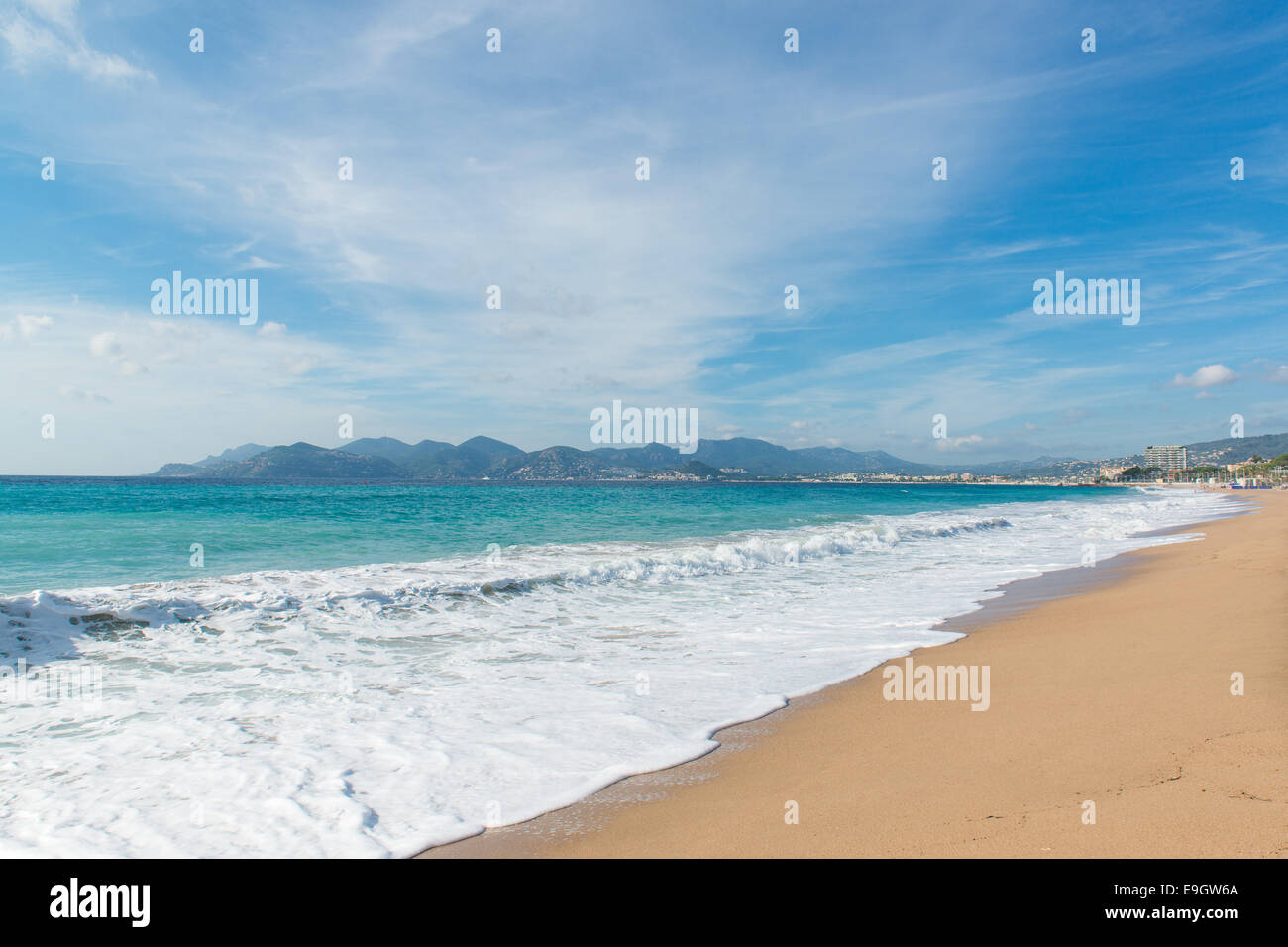 MIDI-Plage Strand in Cannes, Frankreich Stockfotografie - Alamy