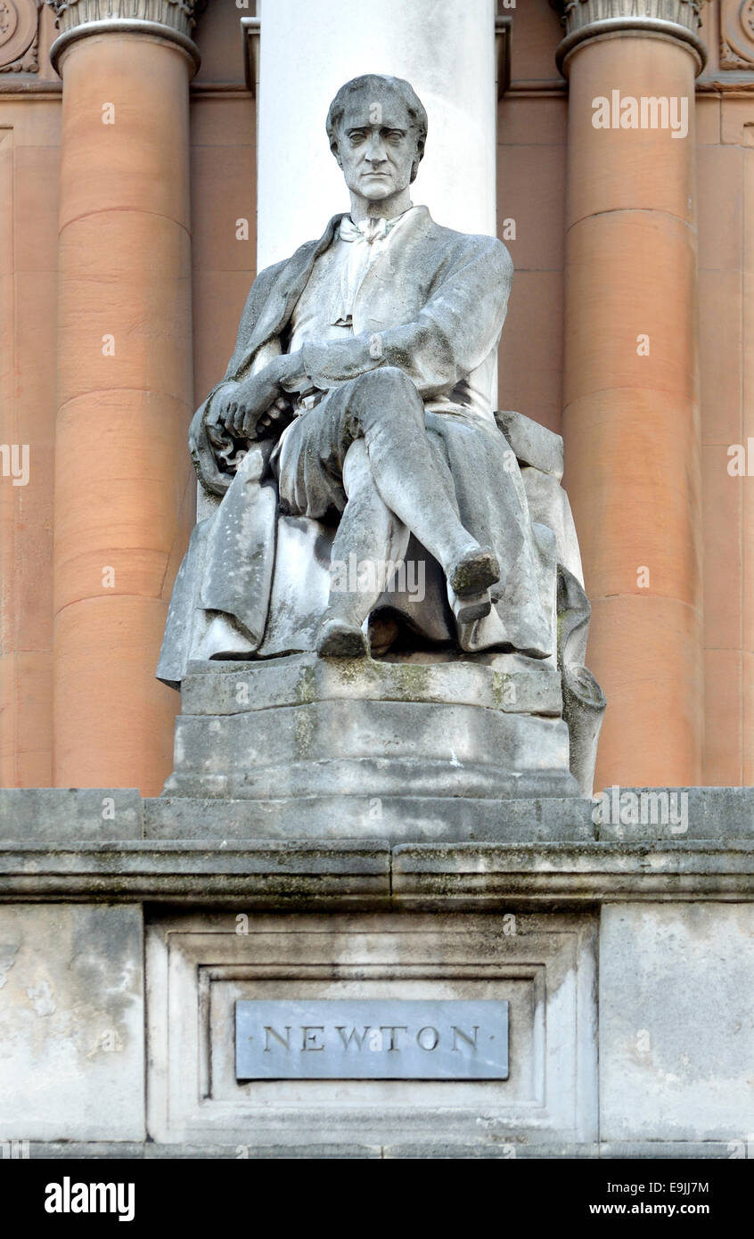 Isaac newton statue london -Fotos und -Bildmaterial in hoher Auflösung ...