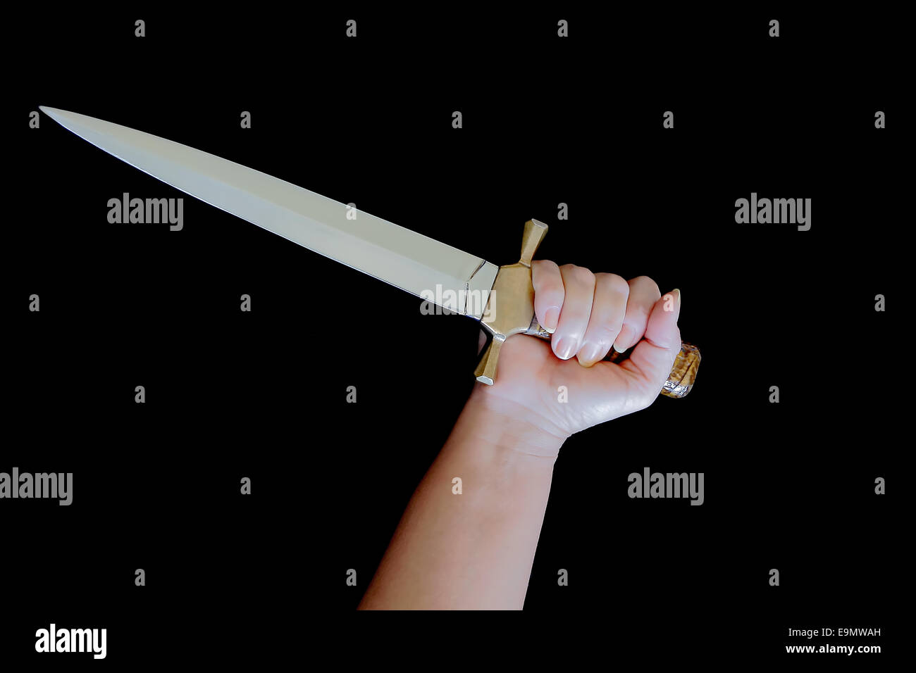 Waffe in der hand -Fotos und -Bildmaterial in hoher Auflösung – Alamy