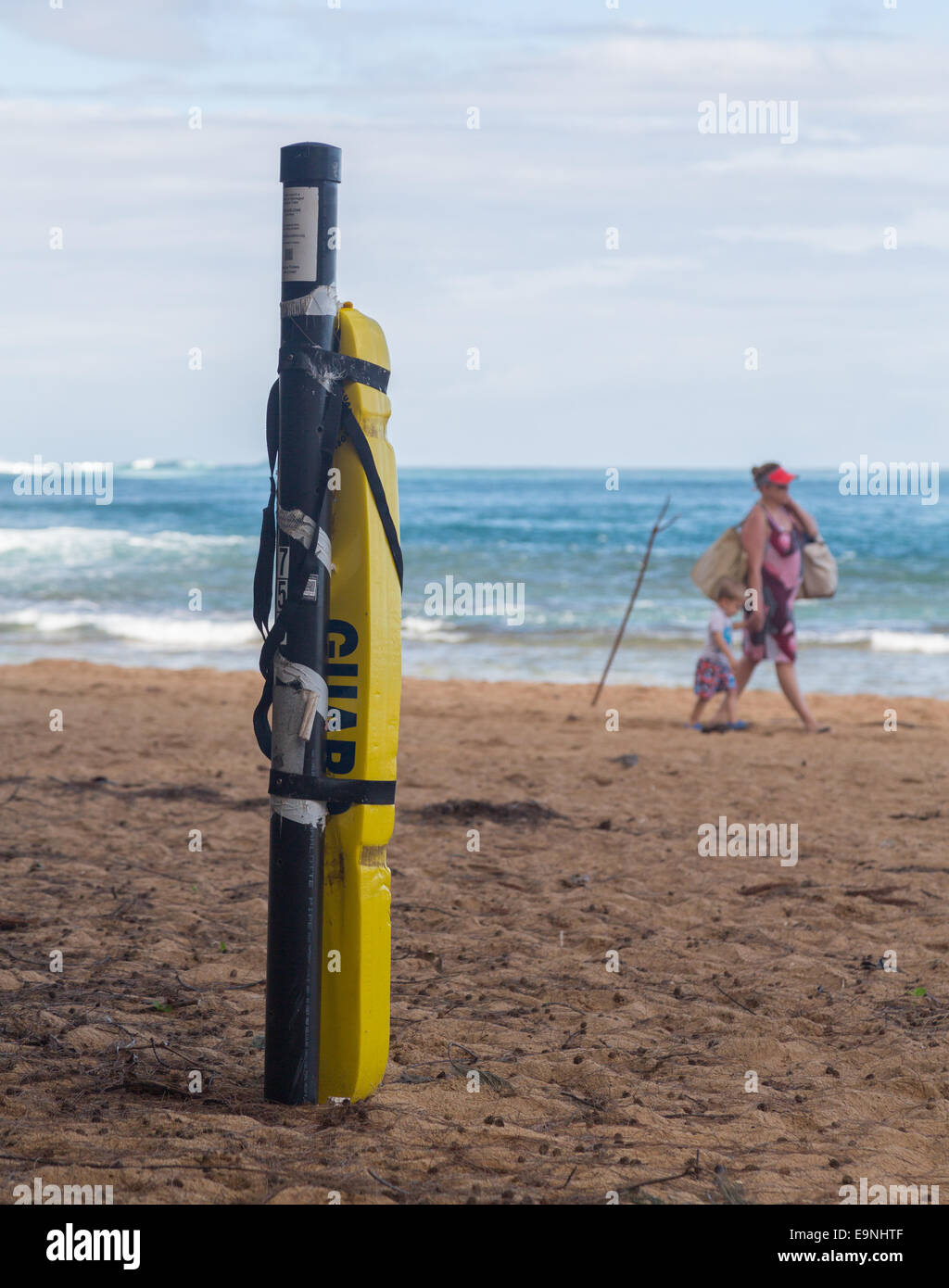 Lifeguard Rescue Tube am Strand Stockfotografie - Alamy