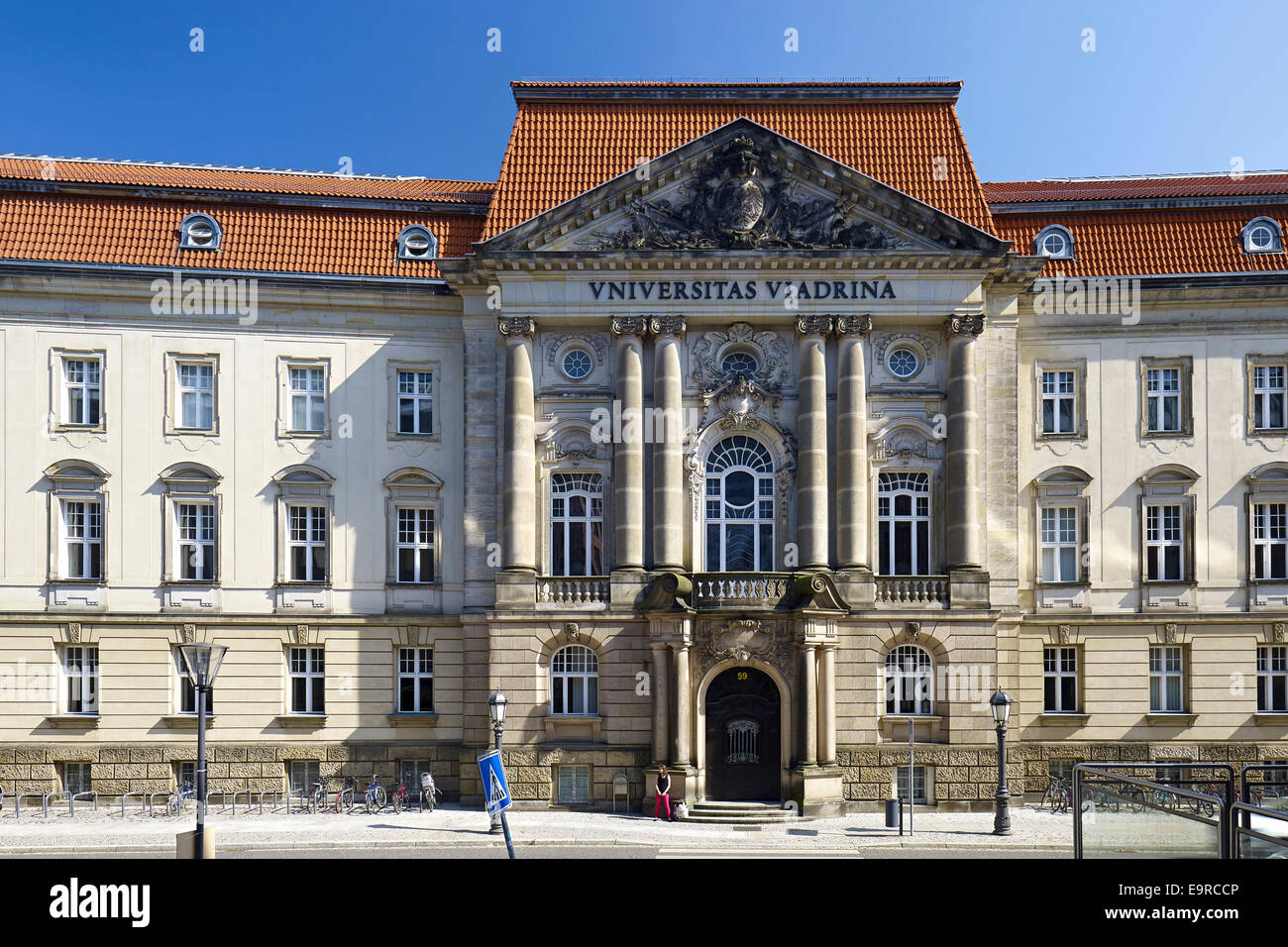 Viadrina european university -Fotos und -Bildmaterial in hoher ...