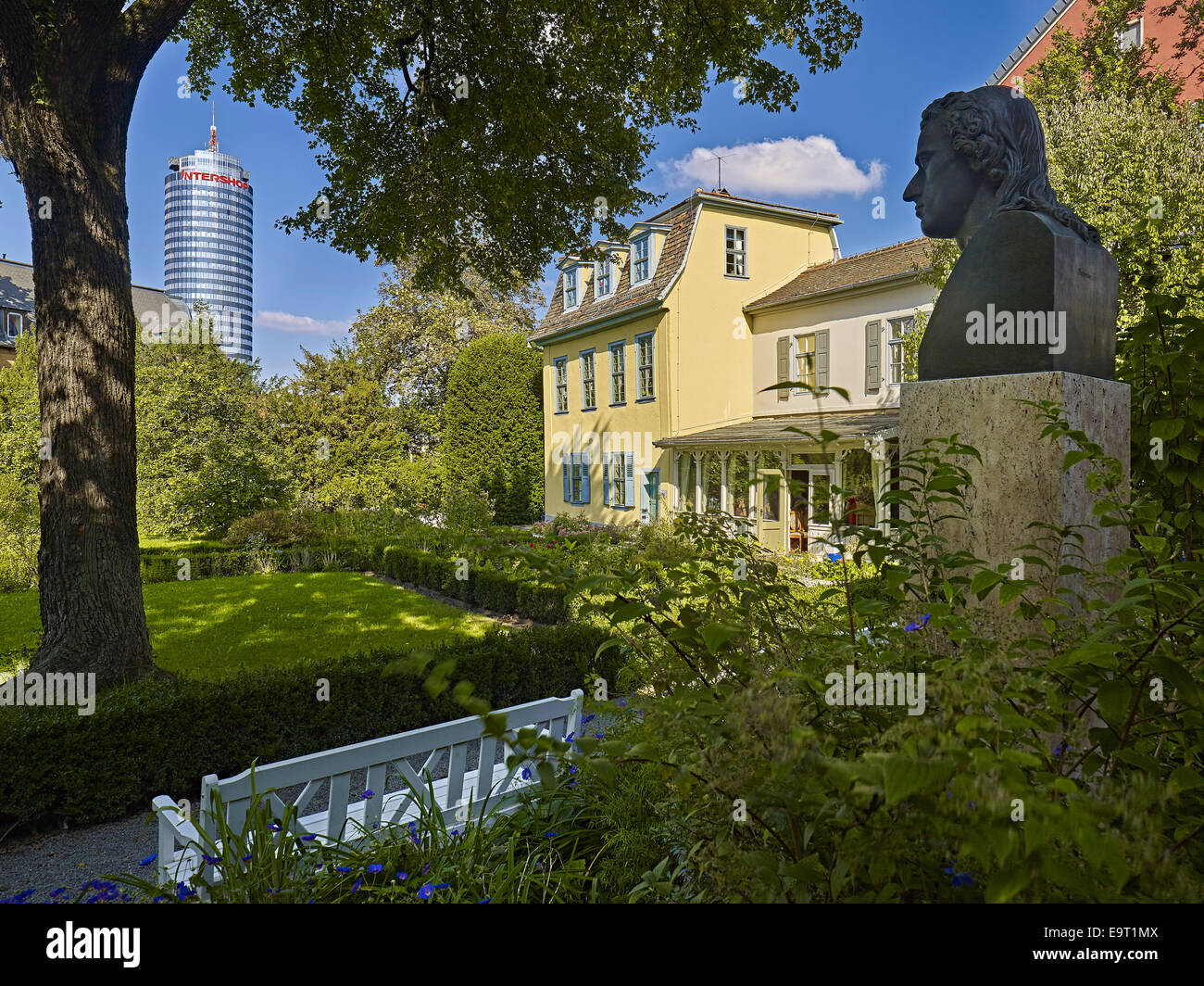 Gartenhaus von friedrich schiller -Fotos und -Bildmaterial in hoher ...