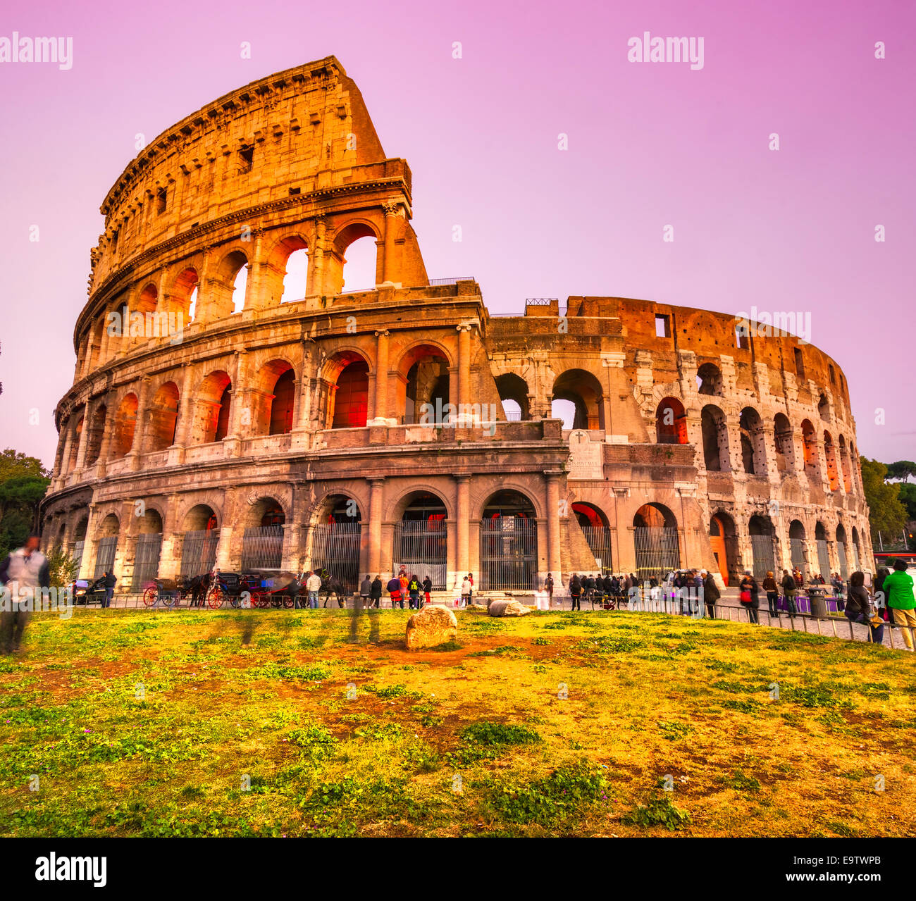 Kolosseum denkmal -Fotos und -Bildmaterial in hoher Auflösung – Alamy