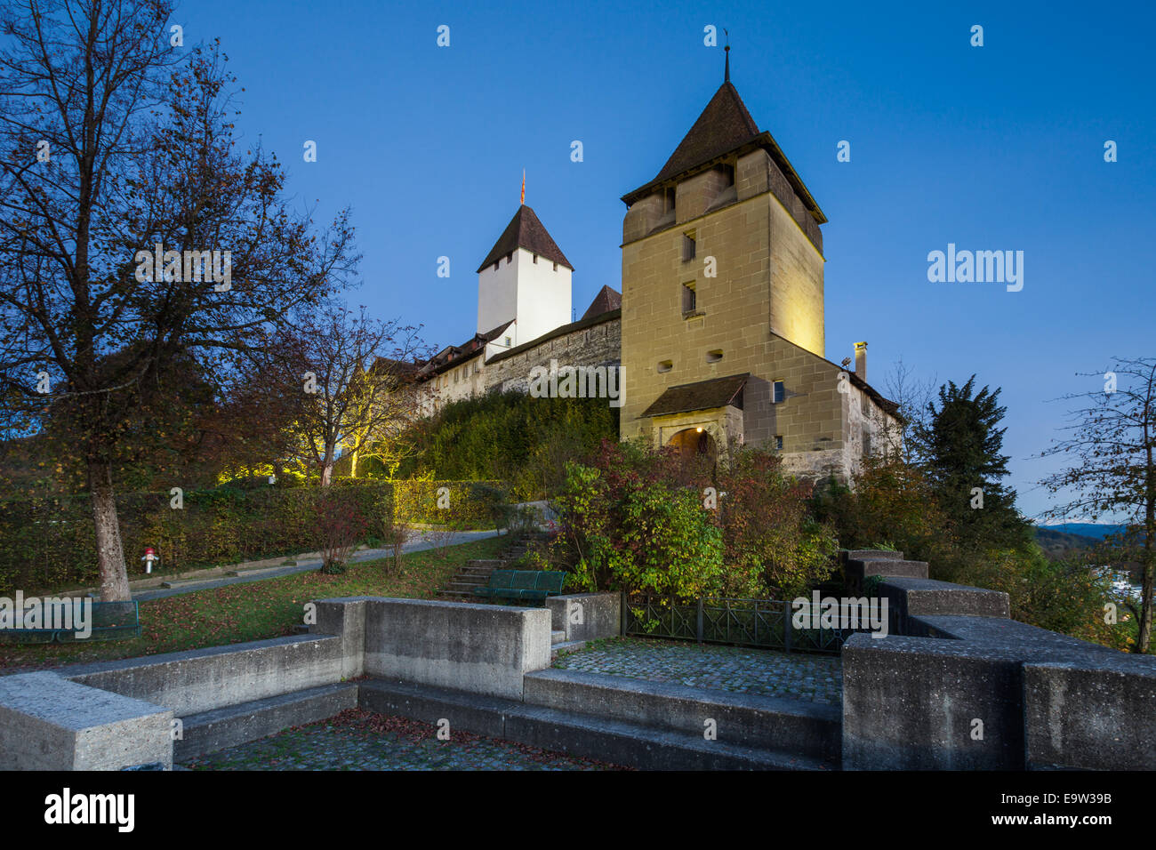 Burgdorf switzerland bern emmental castle -Fotos und -Bildmaterial in ...