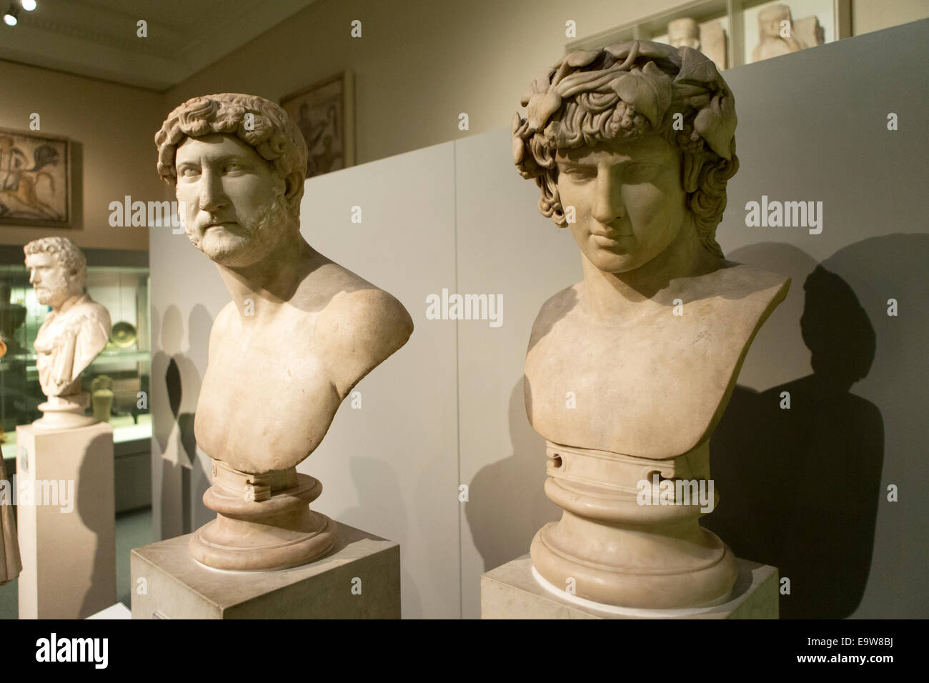 Emperor hadrian antinous -Fotos und -Bildmaterial in hoher Auflösung ...